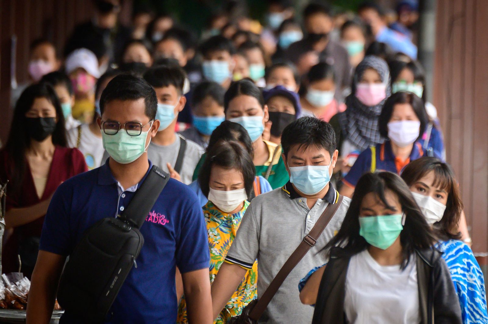 สถิติคนไทยเตะฝุ่นดีขึ้น ก ค 65 ว่างงาน 5 14 แสนคน ต่ำสุดตั้งแต่โควิดระบาด